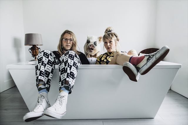 ペネロペ・アイルズ、1/26にリリースされるDave Fridmannがミックスを手掛けたセカンド・アルバムより、「Terrified」を公開 ...