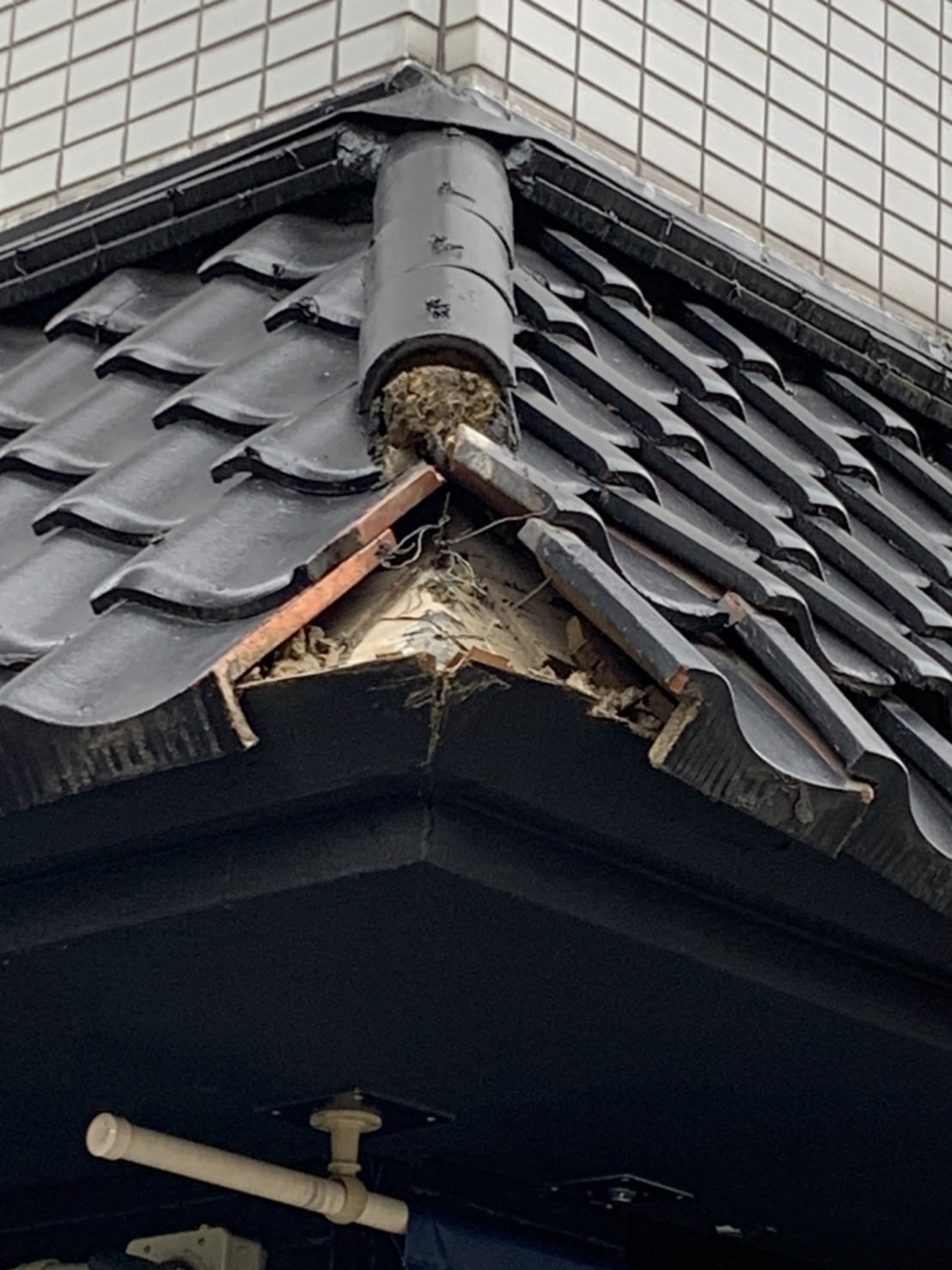 瓦差し替え | interface