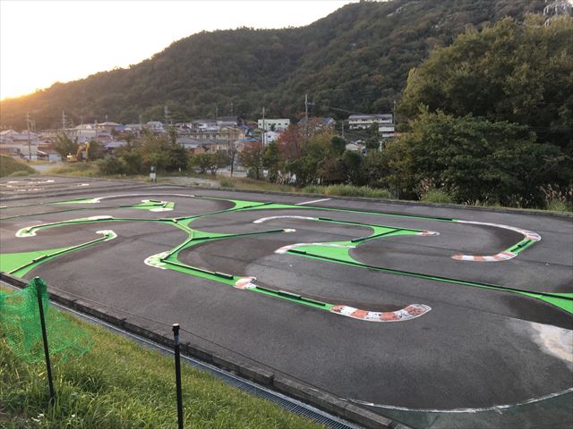 コースレイアウト変更・・・完了！ | RC・パーク Beetops