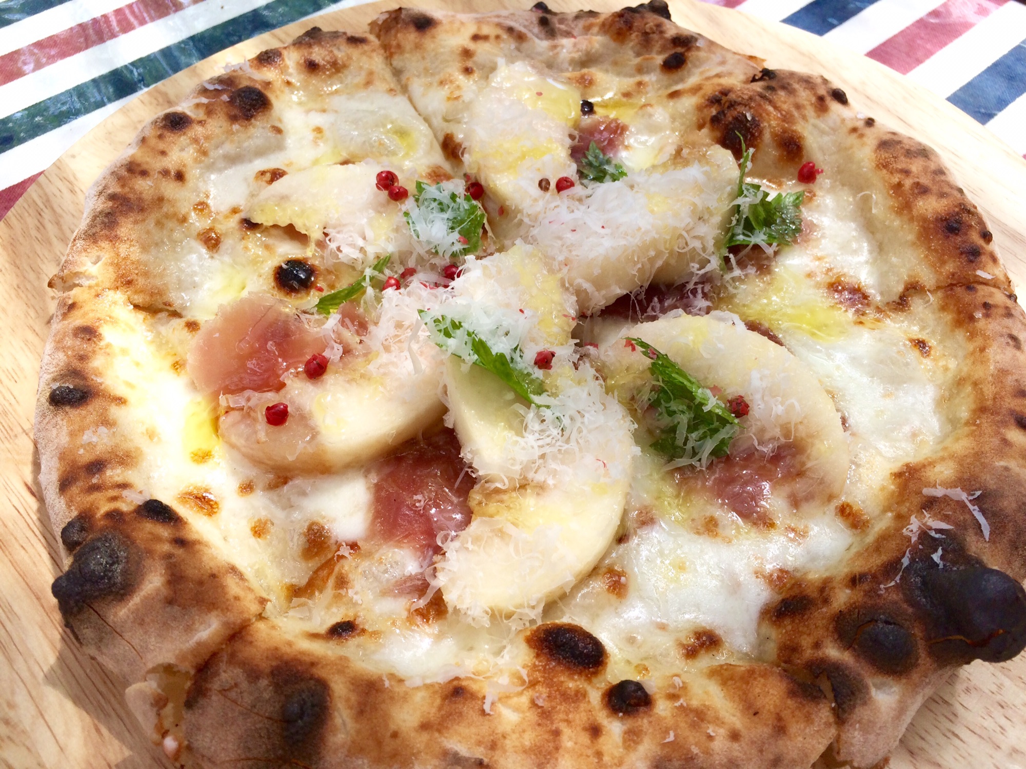 新作メニュー | Ponchi'sPizza