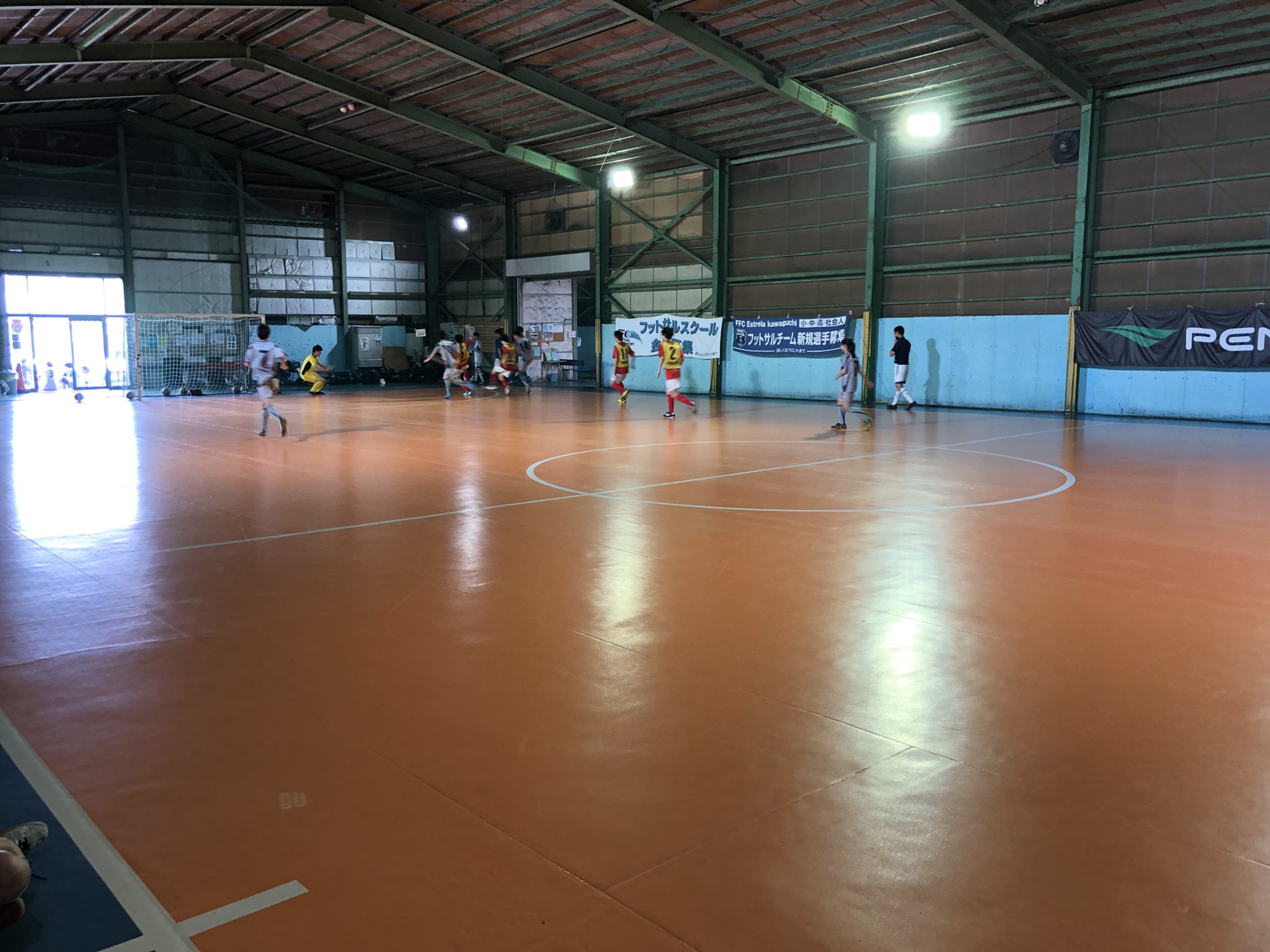 U18練習試合 vs 成立学園高校フットサル部 | FFCエストレーラ川口