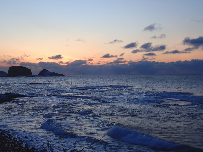 暮れていく波の音 | 風を聴く森＊知床ぶろぐ