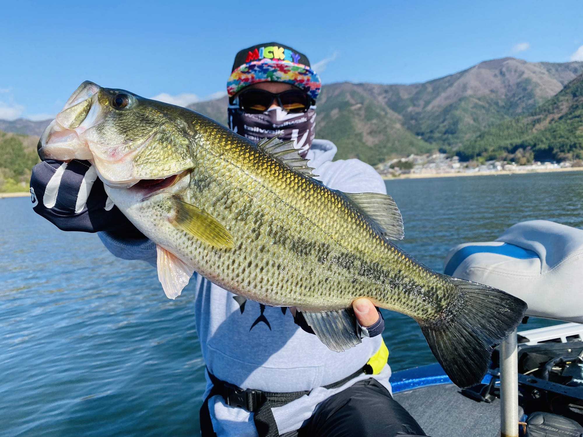 4月8日の河口湖ガイド。 | SHIBATA GUIDE-SERVICE