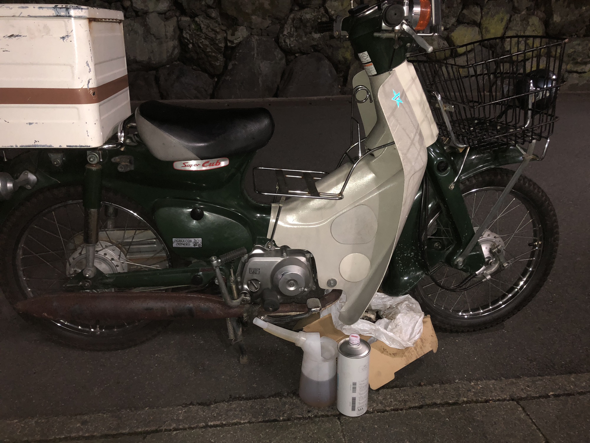 AA01オイル交換 | スーパーカブ110プロ、AA01での生活日記 いろいろなバイクを乗り継ぎ最後は、カブといわれるとおりカブに帰ってきまし ...