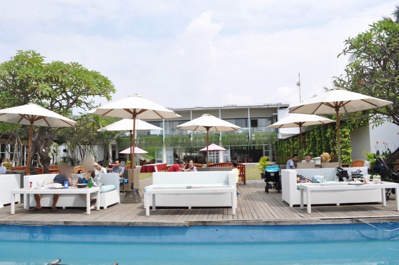 リゾート気分を味わえる海辺レストランでランチ@Segarra Ancol | Enjoy Jakarta Life