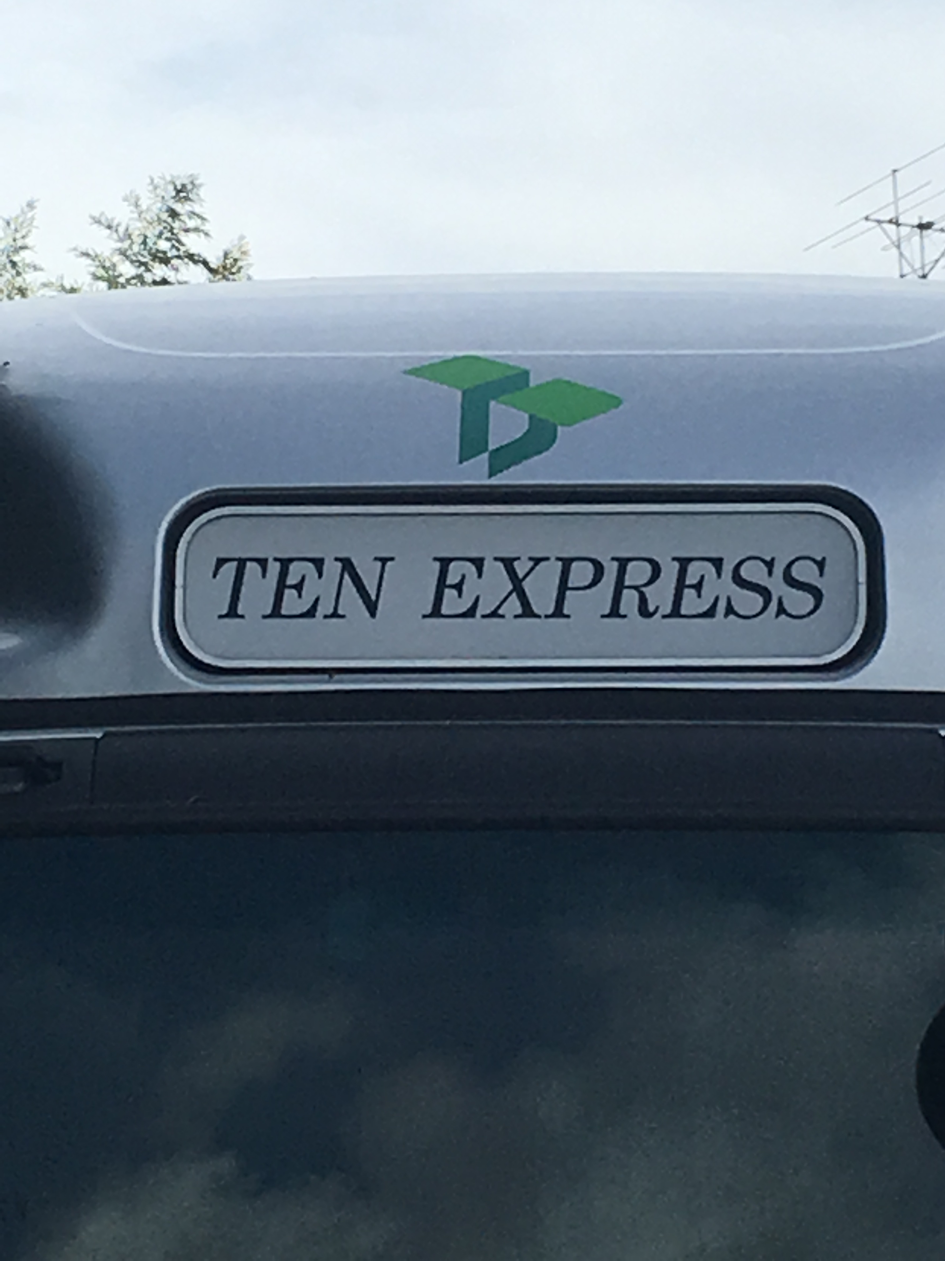 TEN EXPRESS
