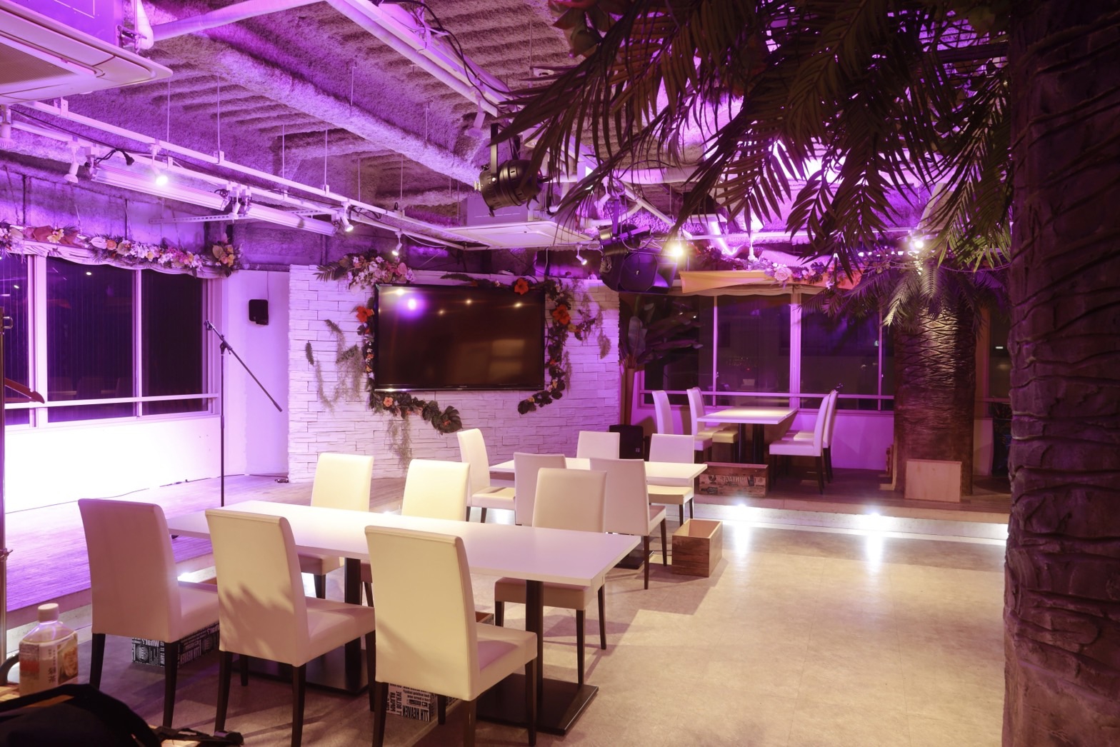 Cafe&Bar Roots ルーツ