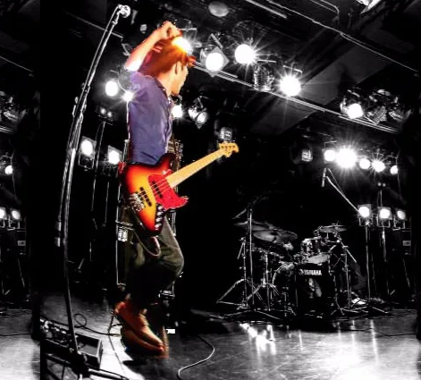Bassist RYOJI web site
