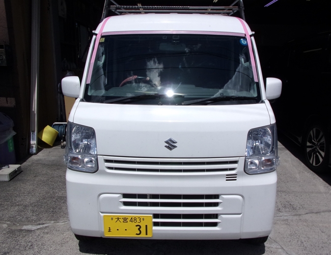 スズキ・エブリィ（DA17V）フロントガラス交換事例 | ジャパンオートガラス