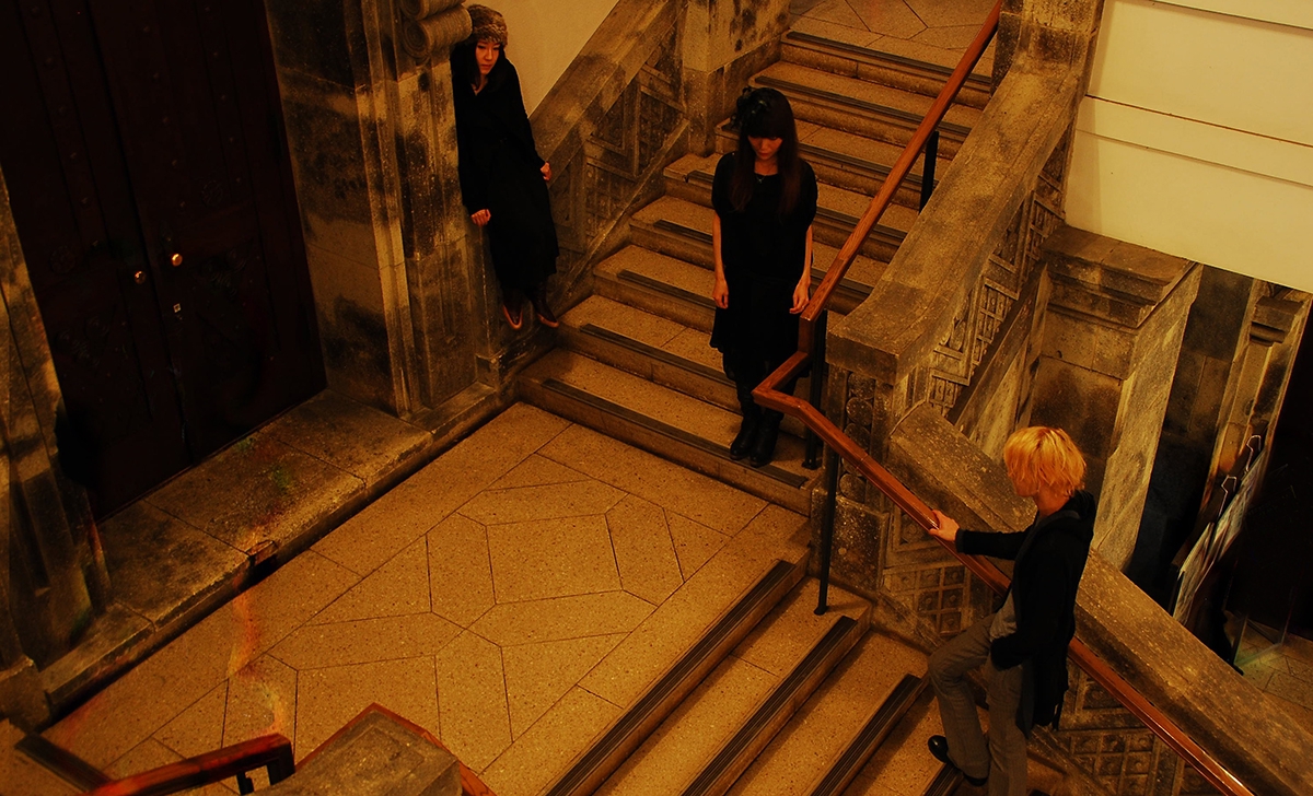 matryoshkaのヴォーカリストであるCaluと、AnoiceのTakahiro KidoとYuki Murataを中心にした ...