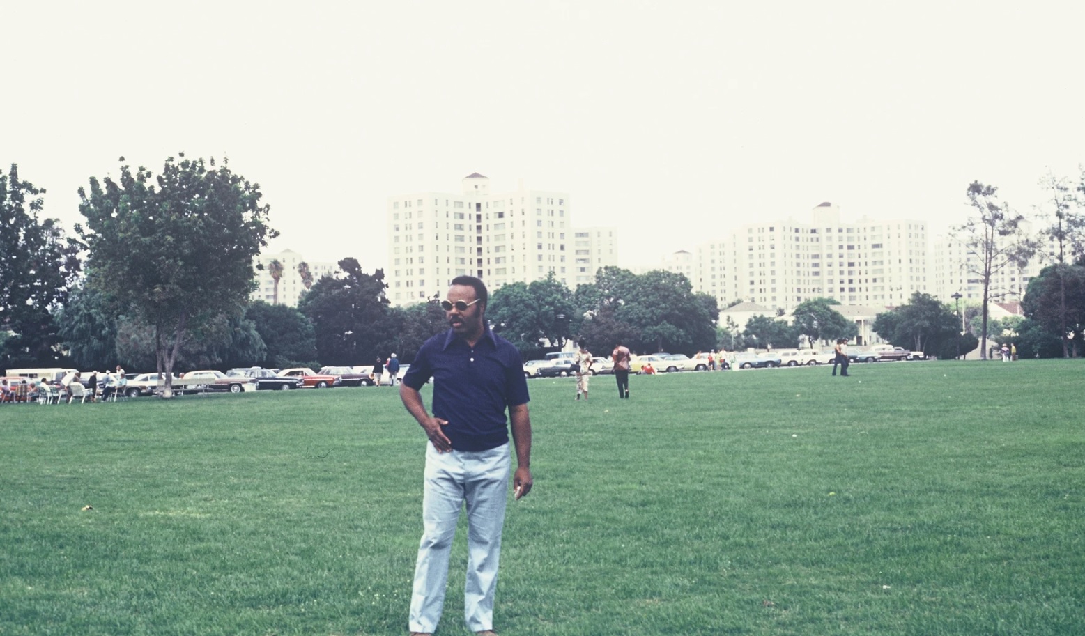 伝説のプロデューサー、アレンジャー、作曲家である【Charles Stepney】の事実上のデビューアルバムとなる貴重なホームレコーディング ...