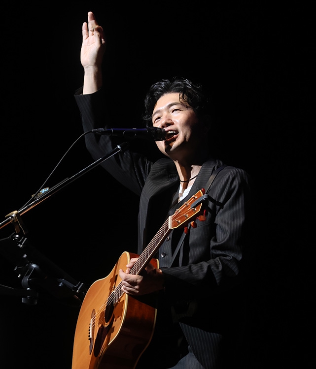 BIOGRAPHY | SIO Official Web