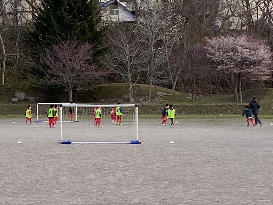 3年生以下にて | EZZORE FC