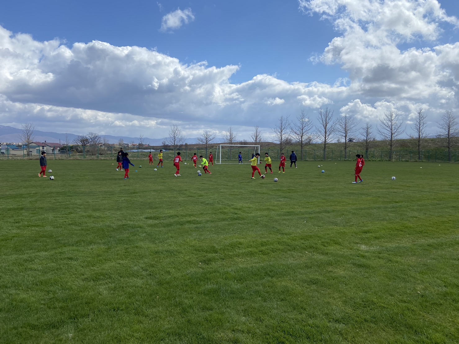 今日は全カテにて | EZZORE FC