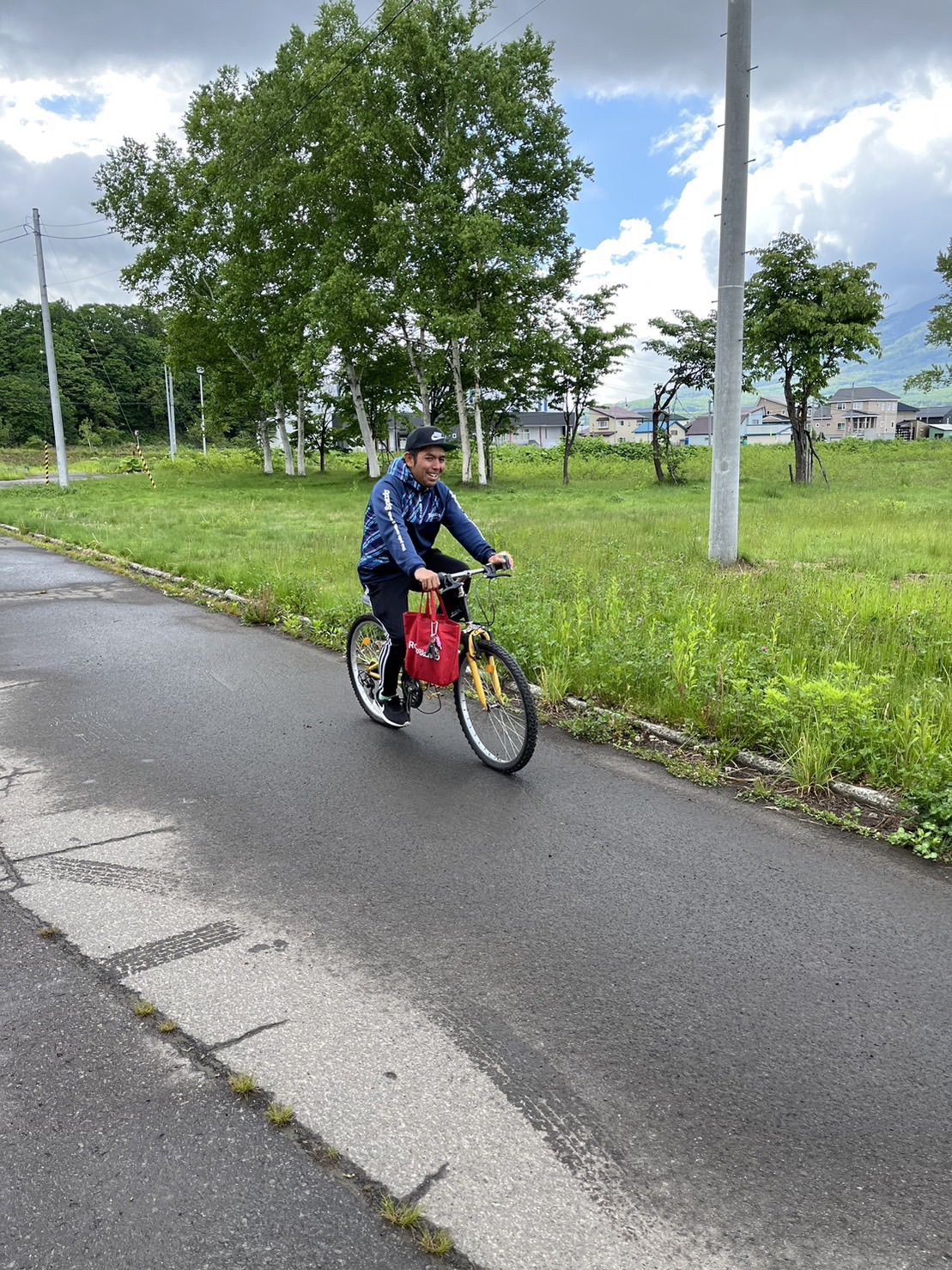 合同TR | EZZORE FC