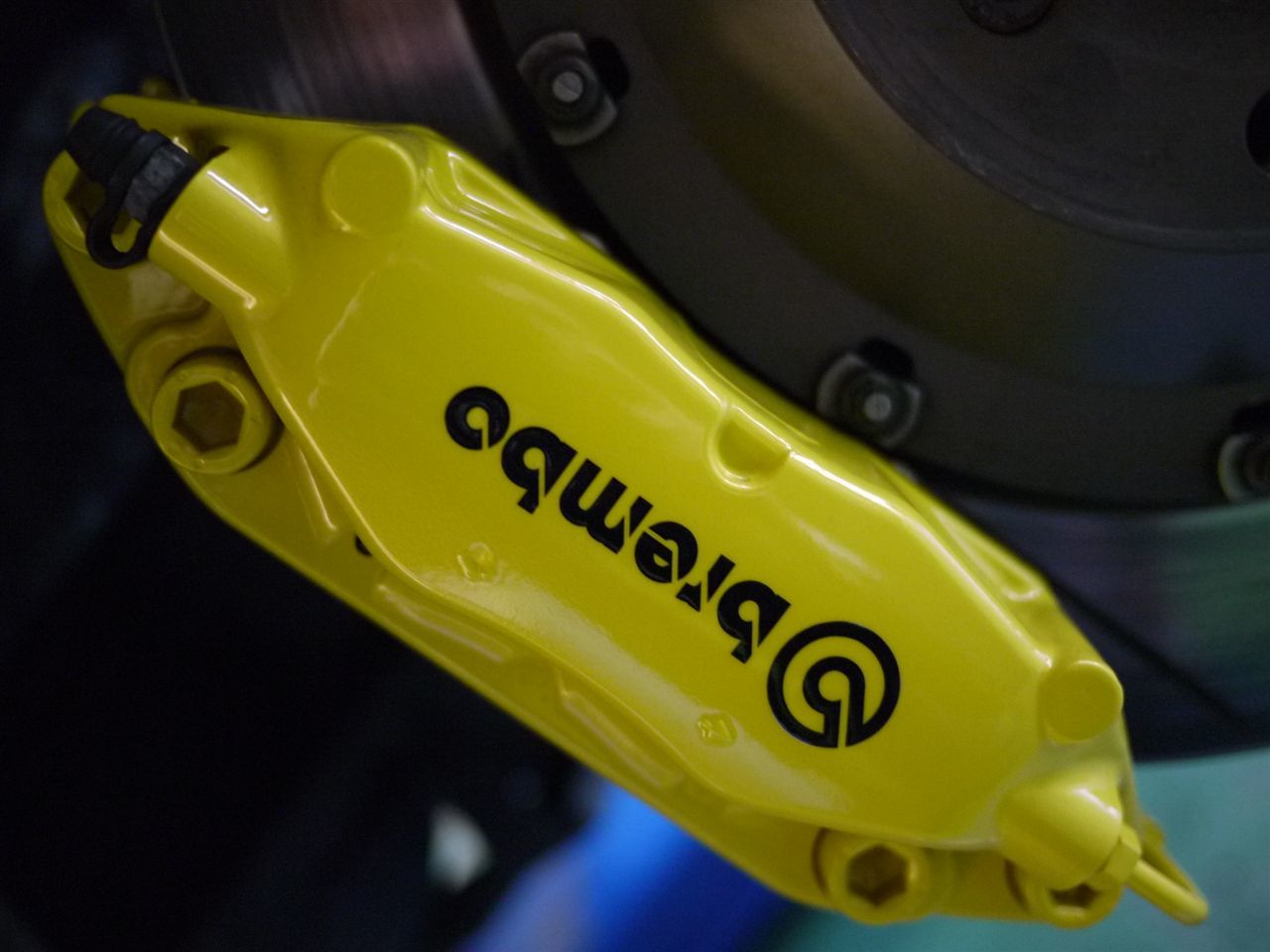 ブレンボキャリパーをBP風に変身～ | アクセスエボリューション目黒店 access-ev MEGURO