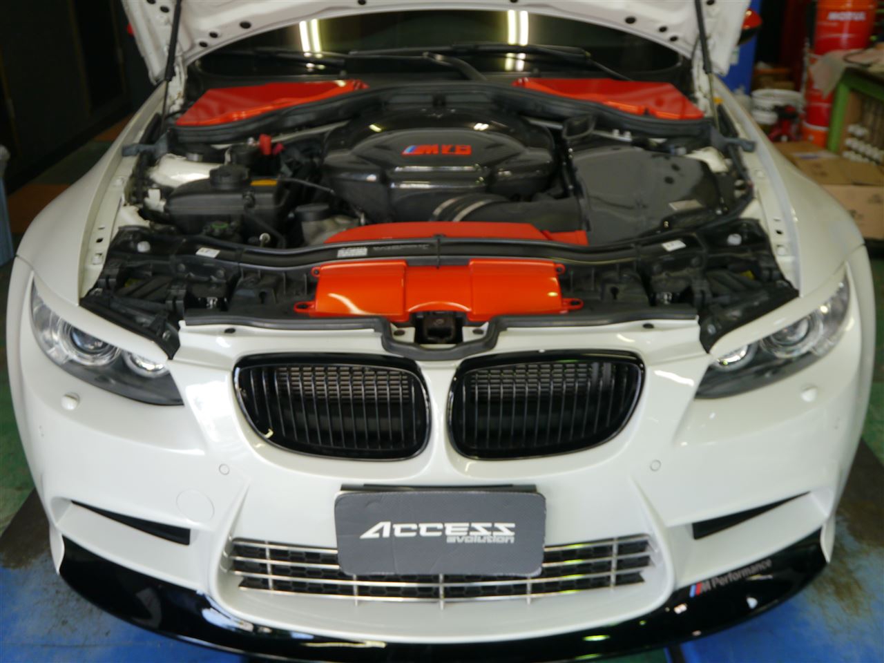 エンジンルームもカラーコーデでシャレオツに！ | アクセスエボリューション目黒店 access-ev MEGURO