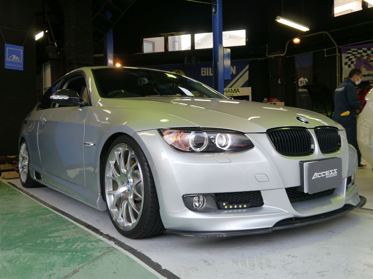 E92 320の、最強インテリアメイクをご紹介しましょう！ | アクセスエボリューション目黒店 access-ev MEGURO