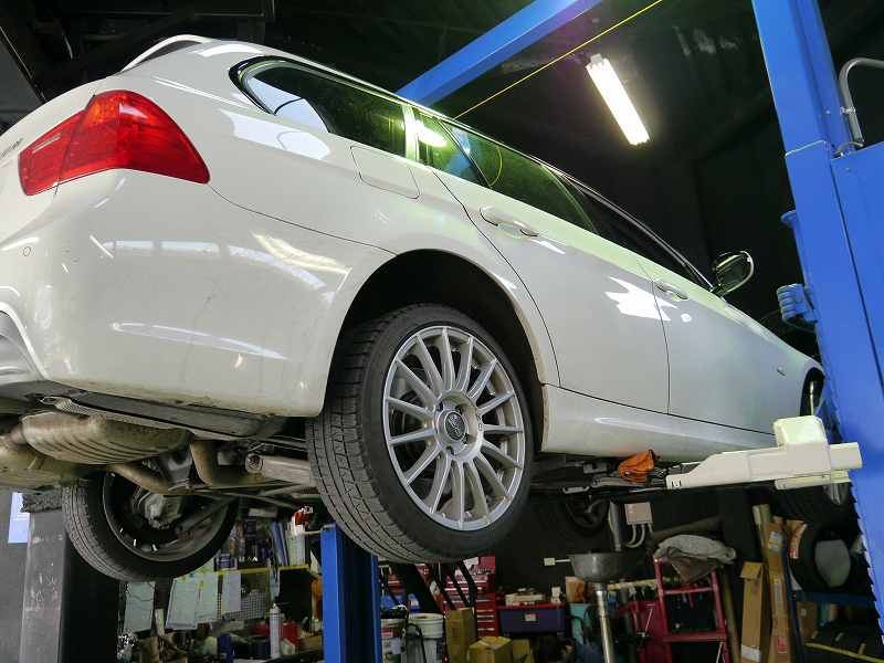 E91 335なお客様のATF交換！ | アクセスエボリューション目黒店 access-ev MEGURO