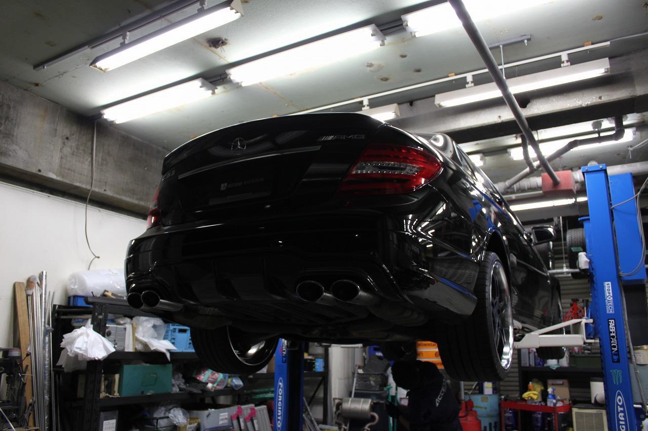 C63な方が何やらこっそりと・・・(笑) by用賀店 | アクセスエボリューション目黒店 access-ev MEGURO