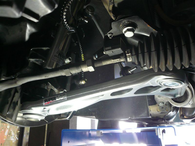 Z4MにムーンフェースRCアーム取付 | アクセスエボリューション目黒店 access-ev MEGURO