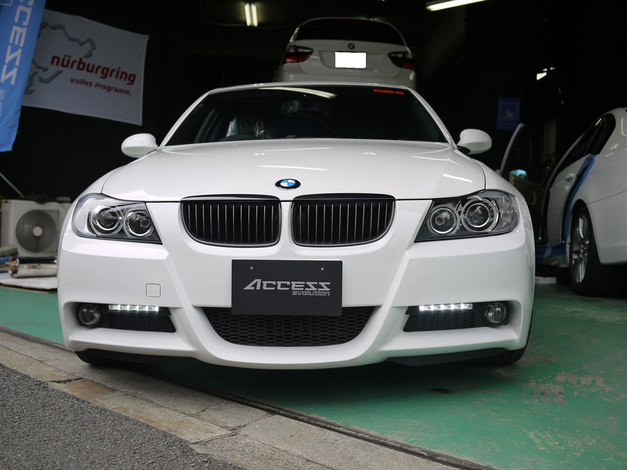 E90な方にアクセスデイライト&レーダーお取り付け！ | アクセスエボリューション目黒店 access-ev MEGURO