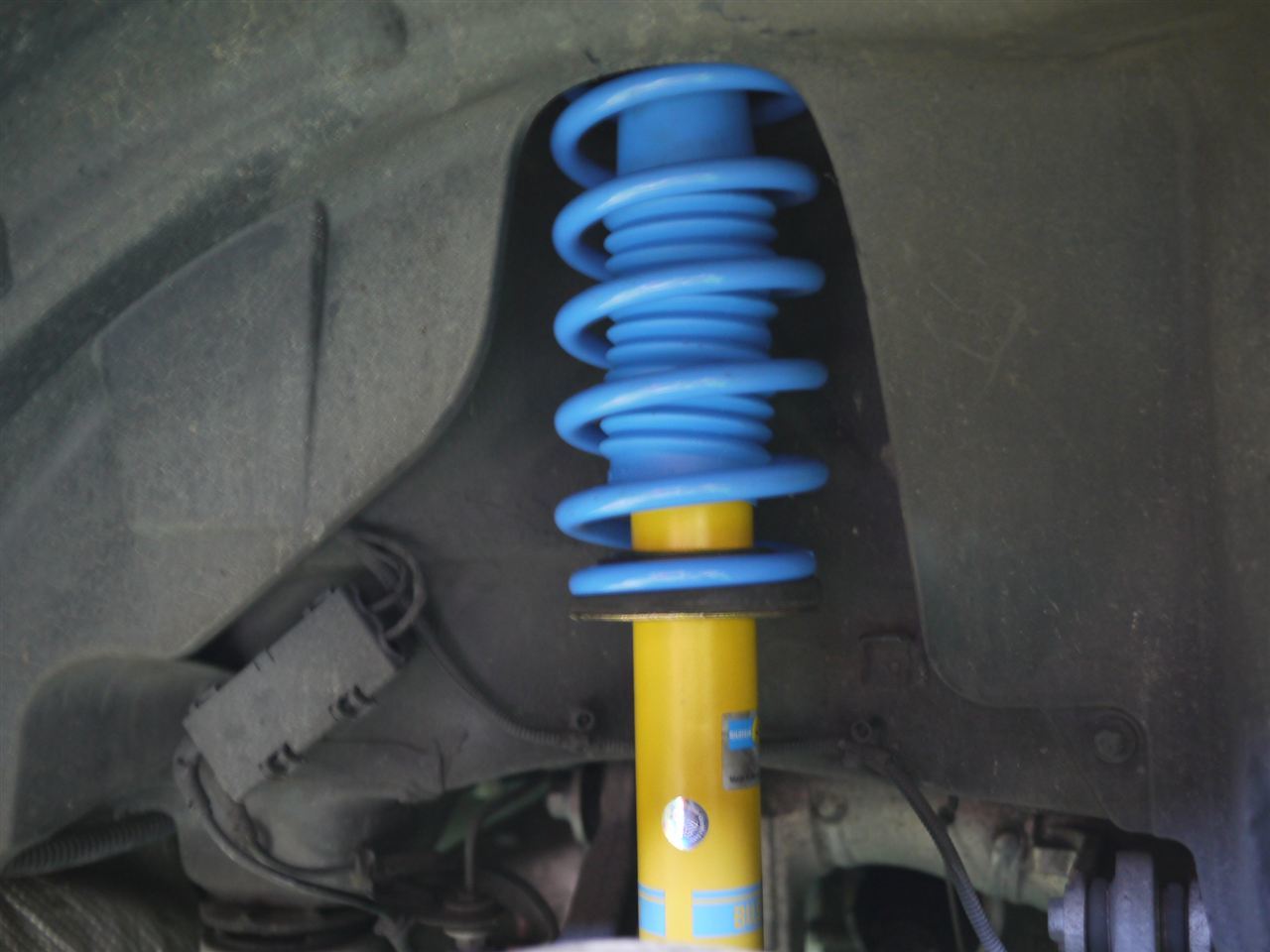 E63にBTSKitお取り付け！ | アクセスエボリューション目黒店 access-ev MEGURO