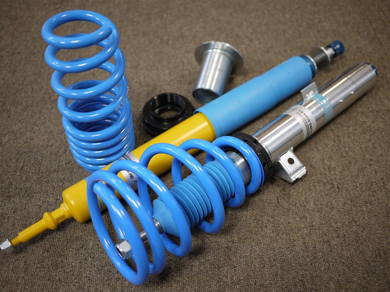 E90にビルシュタインPSS－10車高調を付ける | アクセスエボリューション目黒店 access-ev MEGURO