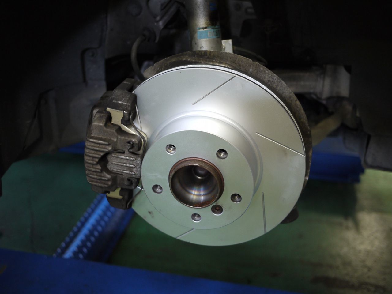 E90 325に色々と・・・ | アクセスエボリューション目黒店 access-ev MEGURO