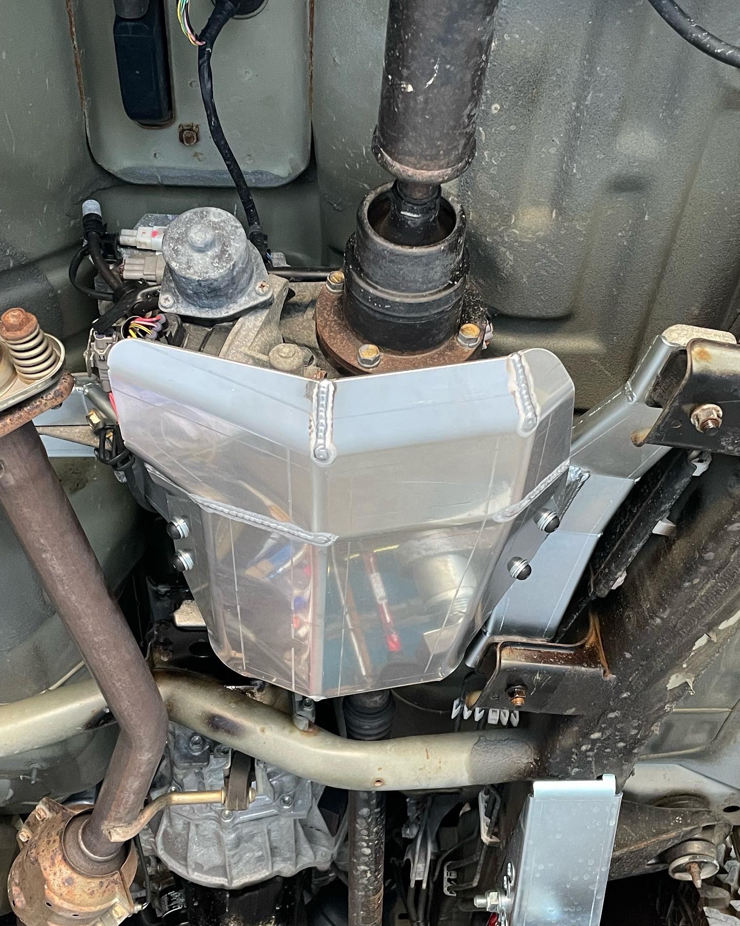 JB23 ガード類取付です。 | ジムニー専門店 ReverseGear