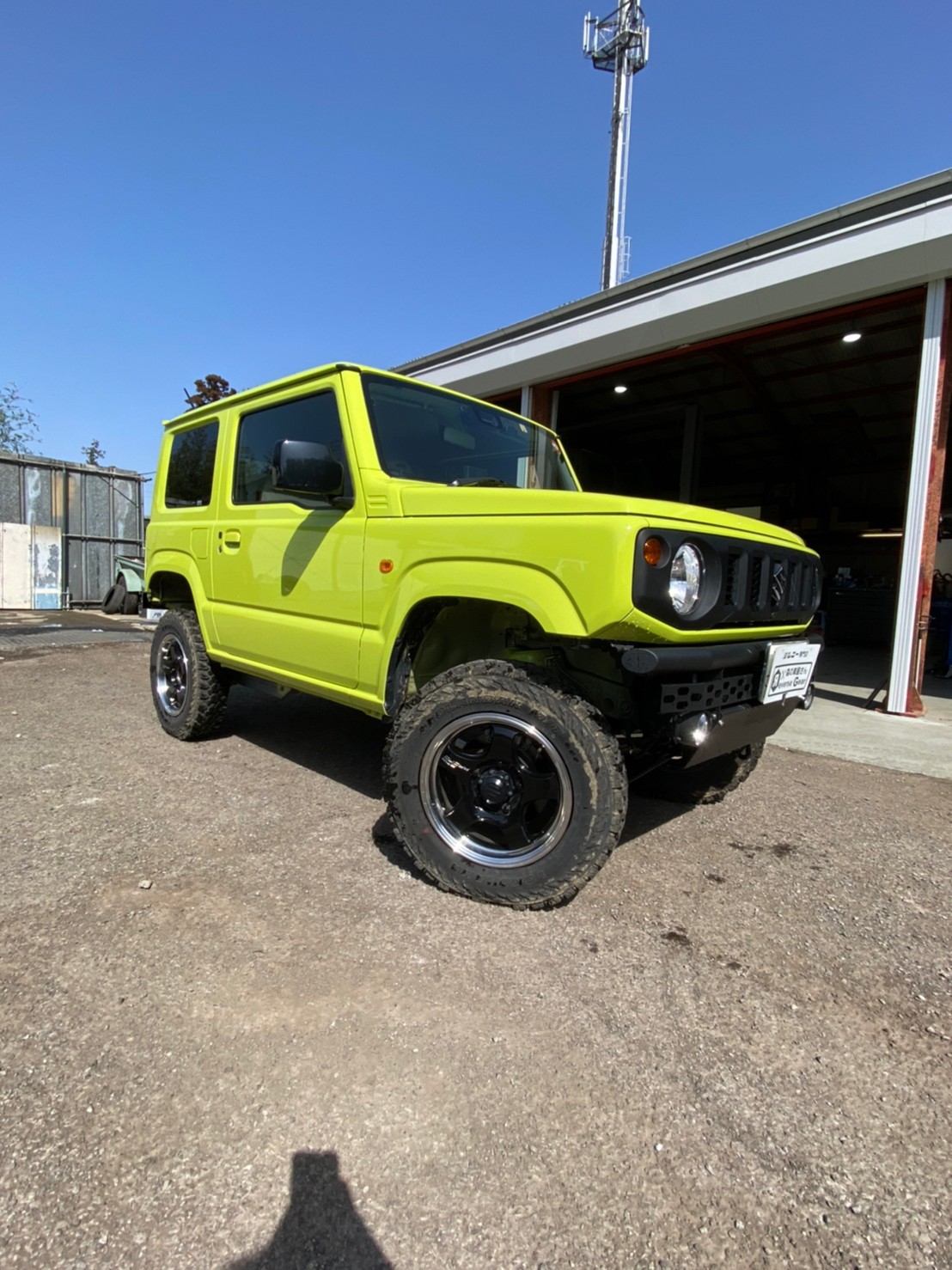 I様 JB64 カスタムです！ | ジムニー専門店 ReverseGear