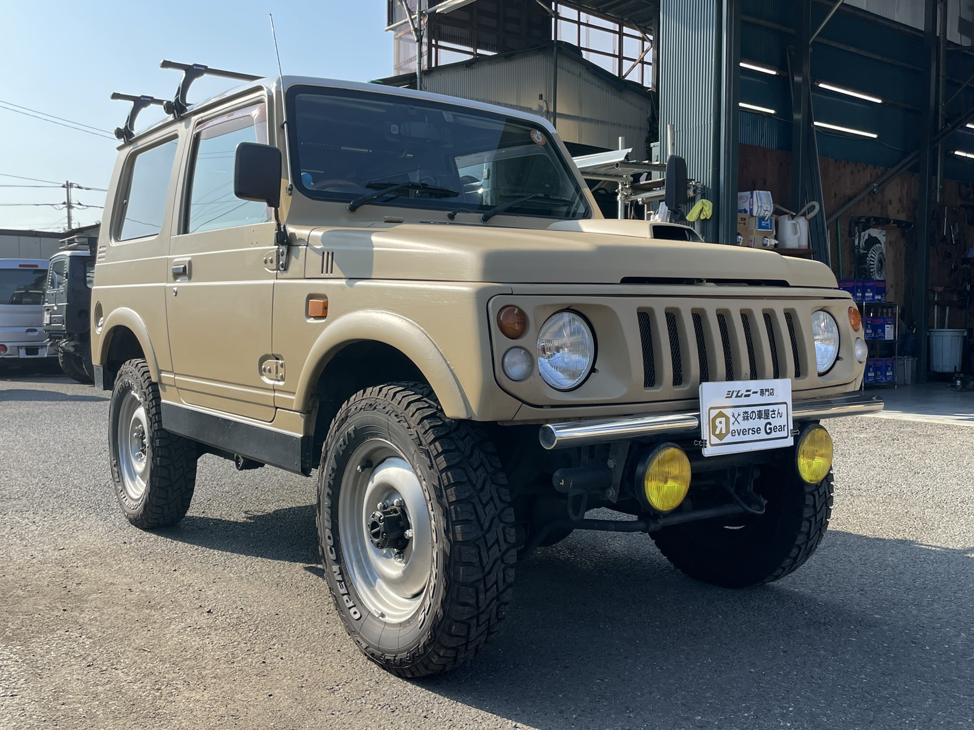 JA22 当社オリジナルリフトアップコイル装着です | ジムニー専門店 ReverseGear