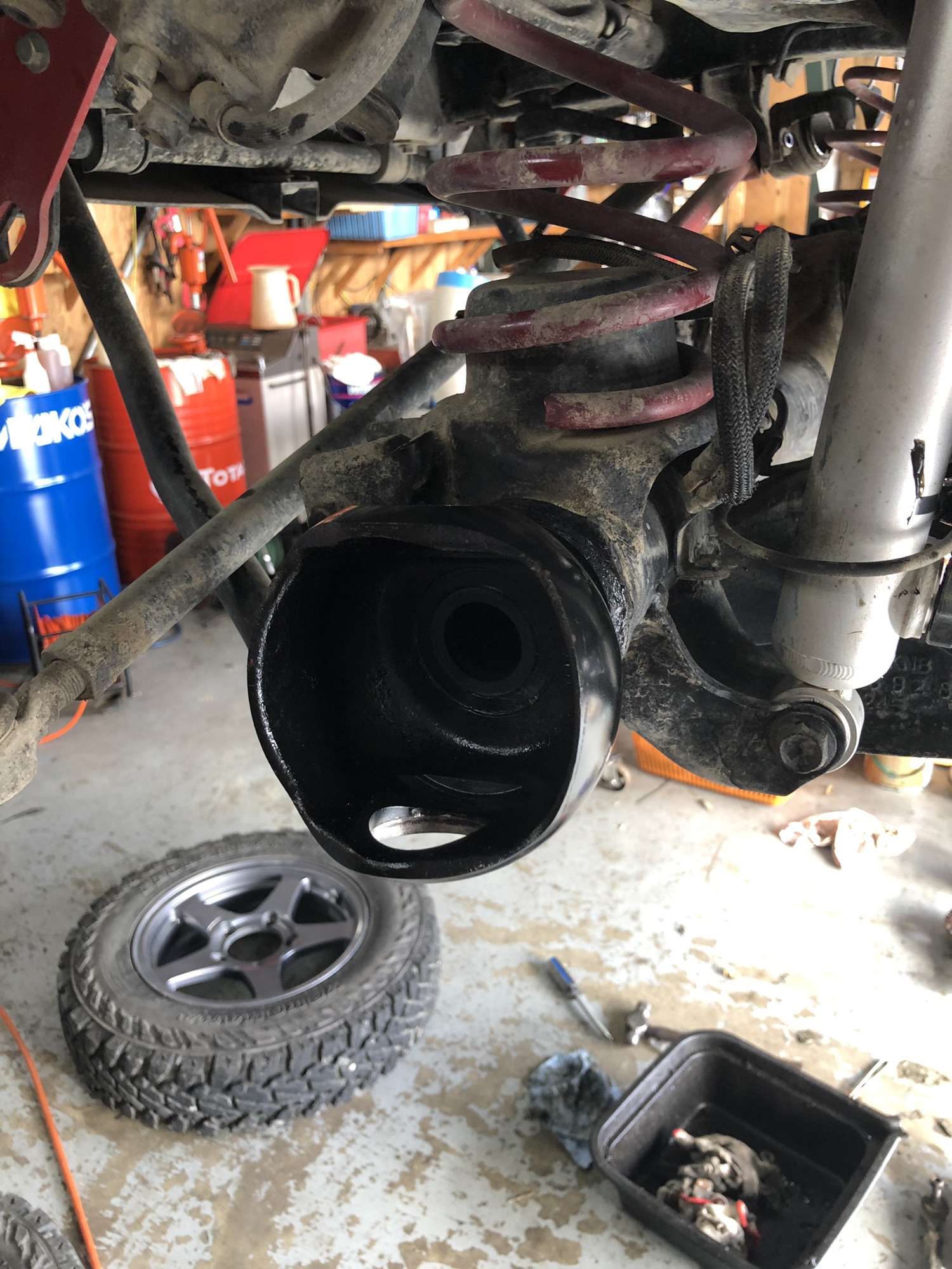 T様jb23 Fナックルオーバーホール | ジムニー専門店 ReverseGear