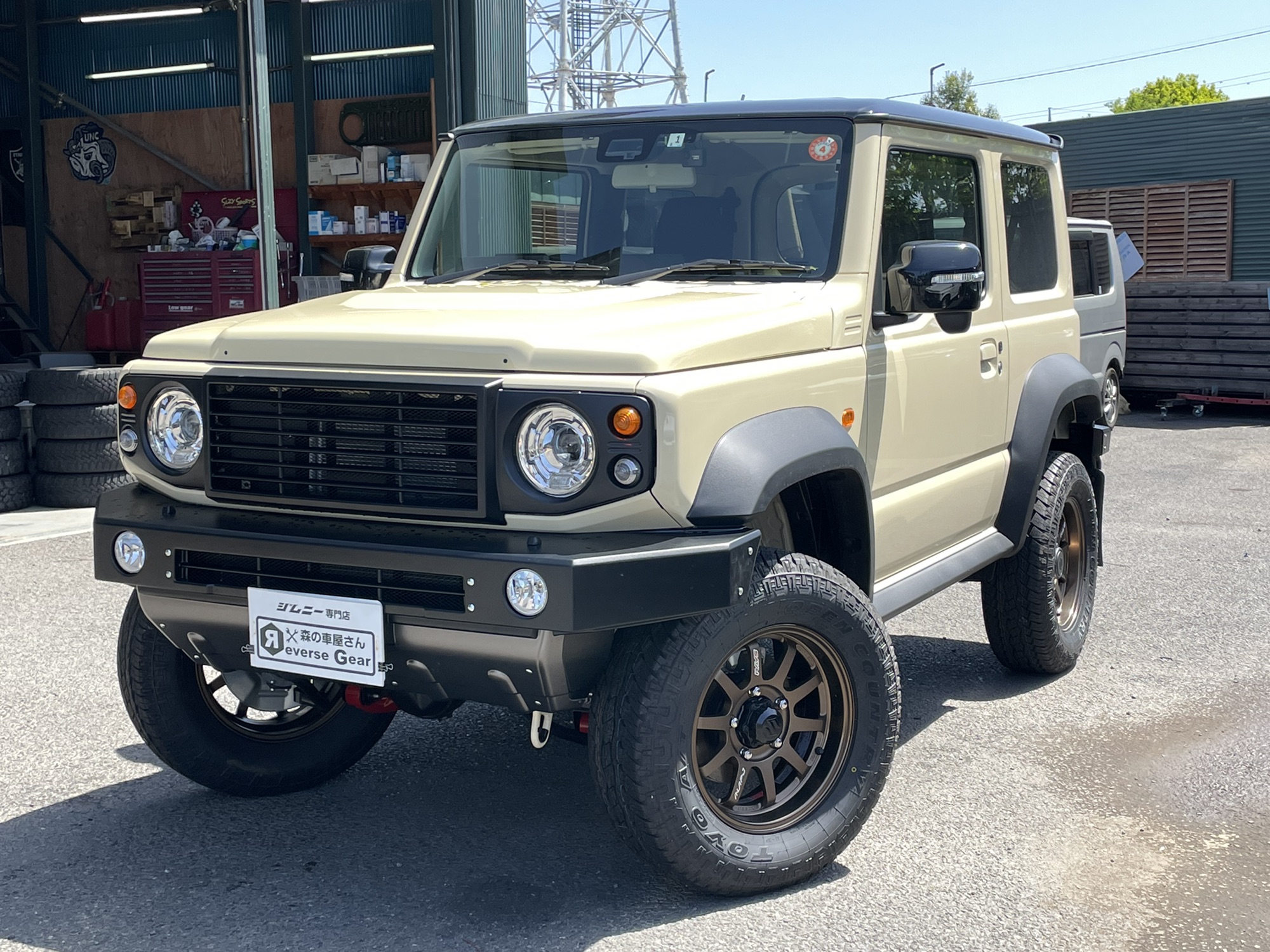 O様JB74シエラ、カスタムです！ | ジムニー専門店 ReverseGear