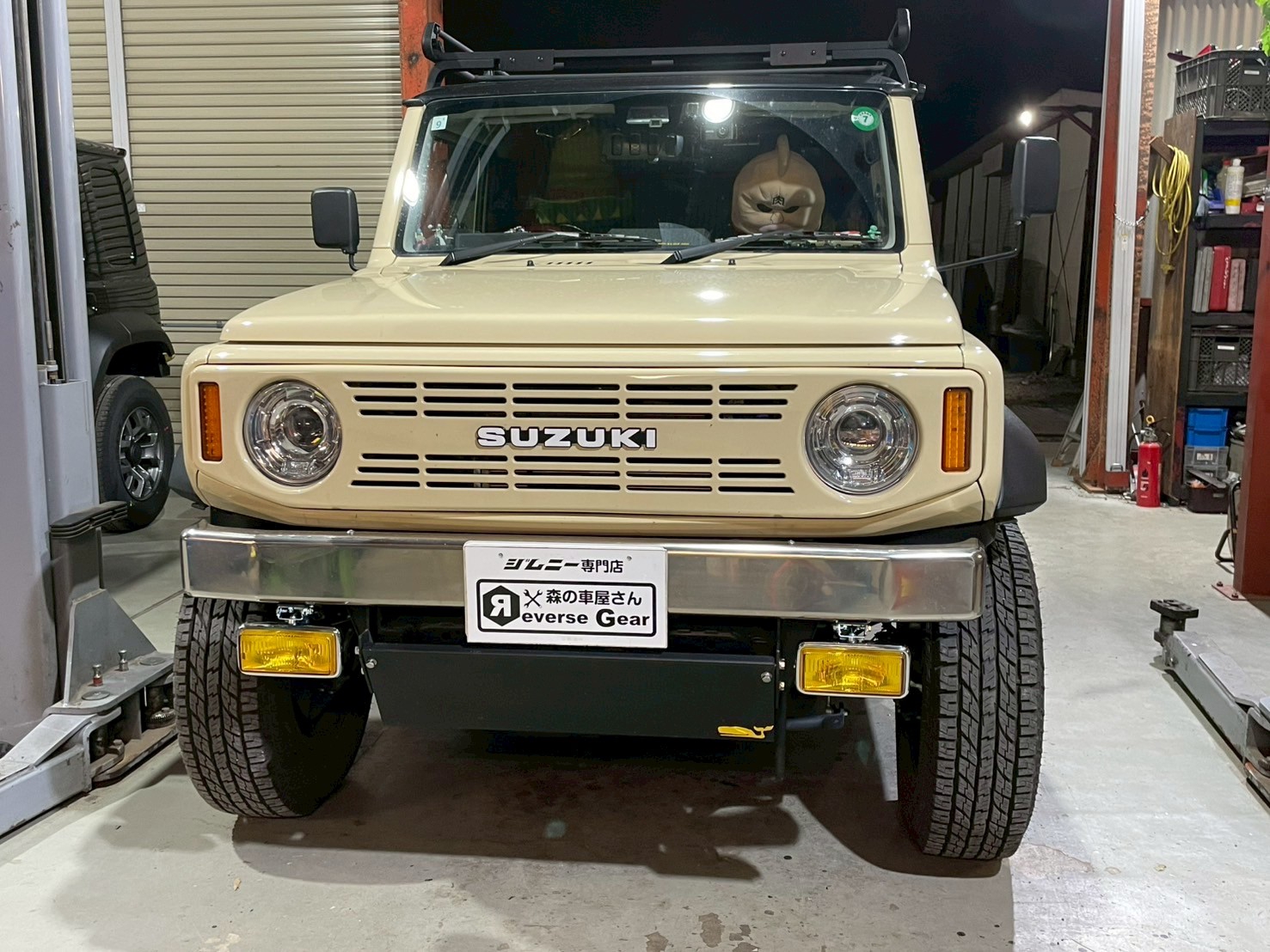 Y様JB74 ☆角形フォグランプ取付☆ | ジムニー専門店 ReverseGear