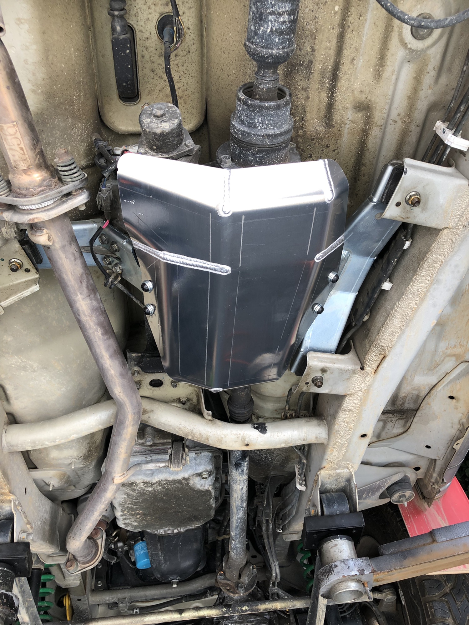 O様、jb23ガード類装着です！ | ジムニー専門店 ReverseGear