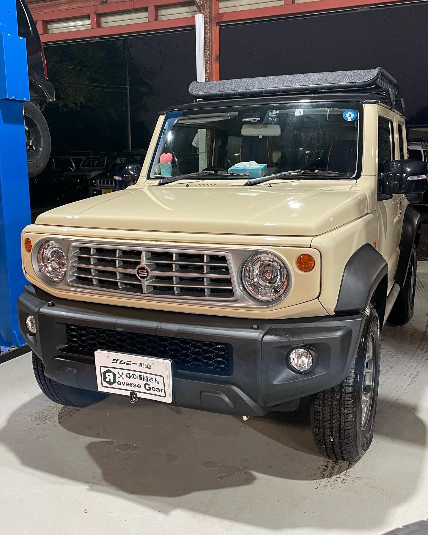 JB74 シエラカスタムです | ジムニー専門店 ReverseGear