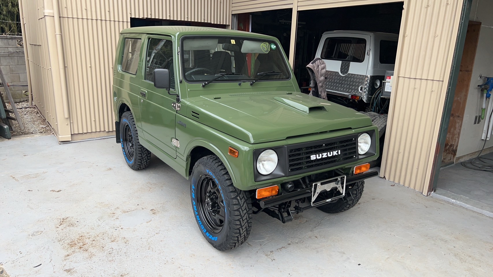 新作ジムニー完成☆ | ジムニー専門店 ReverseGear