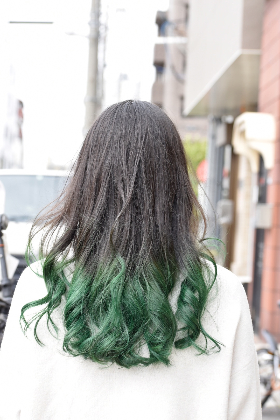 すそだけブリーチ＋カラーをさせて頂きました。 | HAIRBEAUTY COCORO
