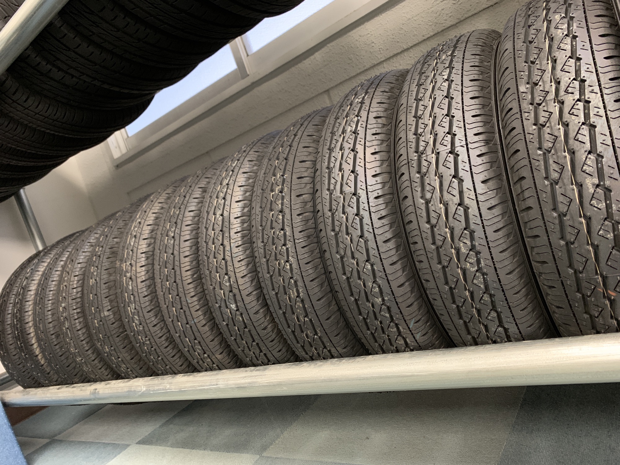 未使用品が大量入荷です！！ | HAPPY TiRE