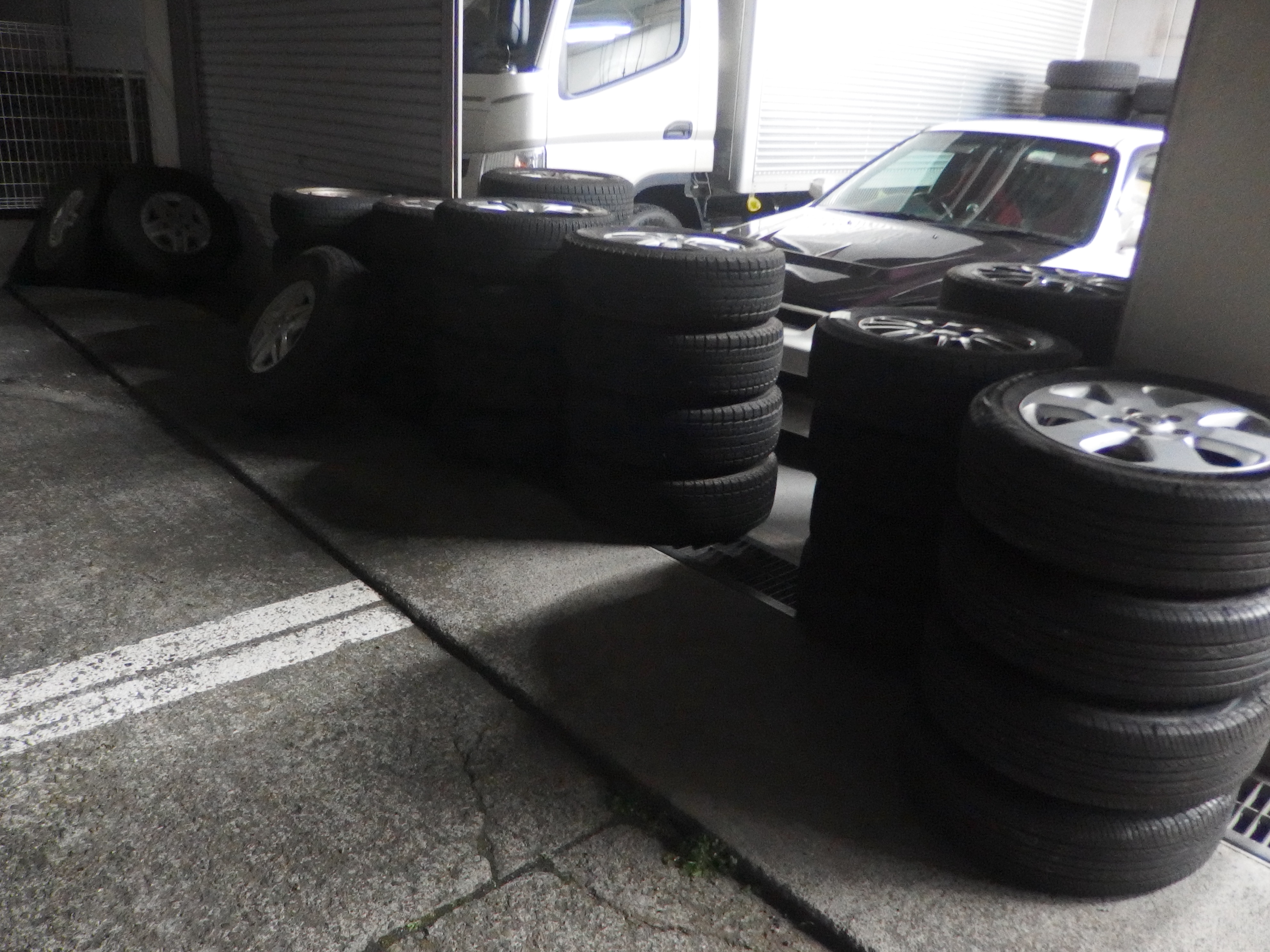 大量！！ | HAPPY TiRE