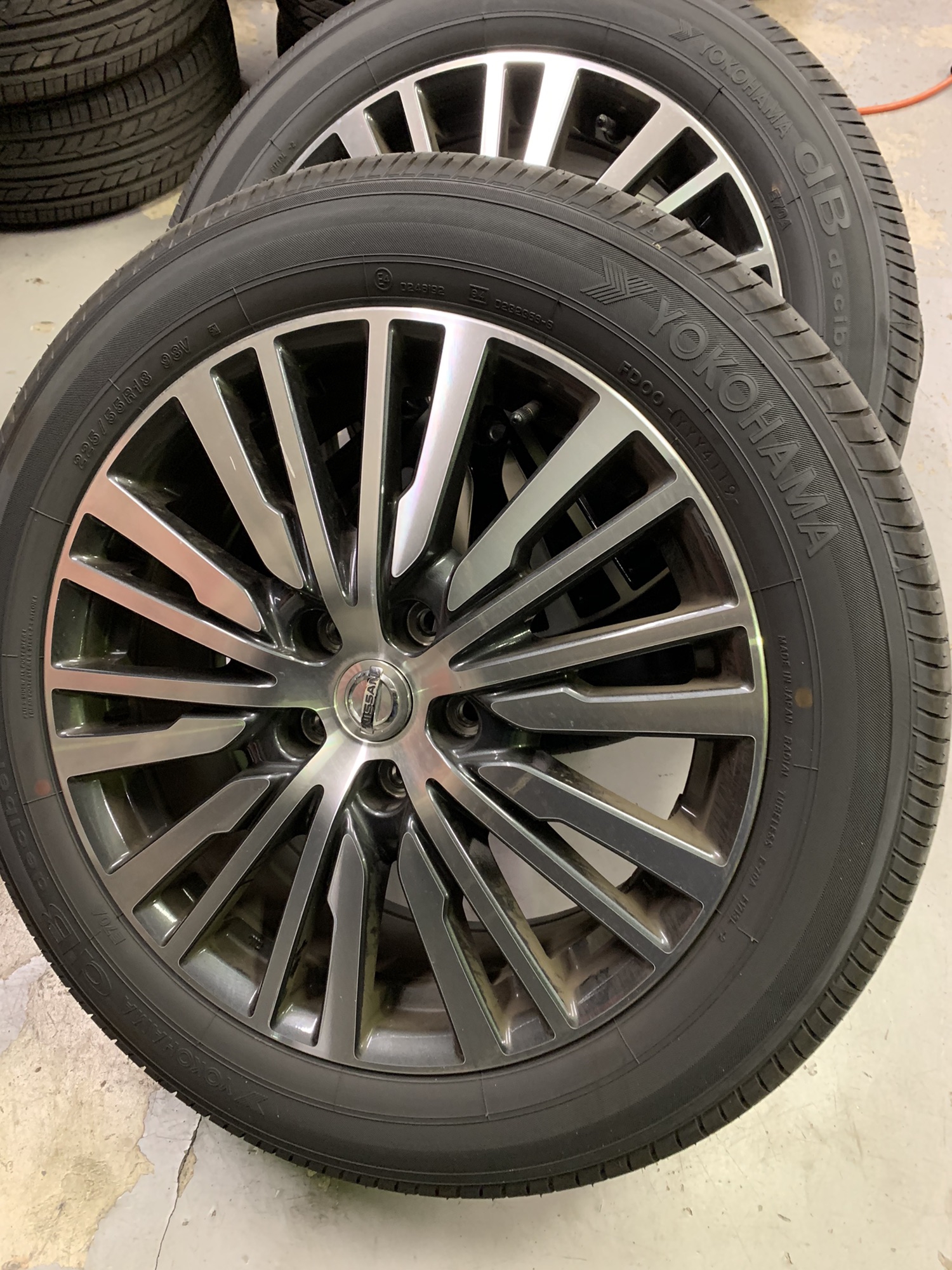 Simple is Best | HAPPY TiRE