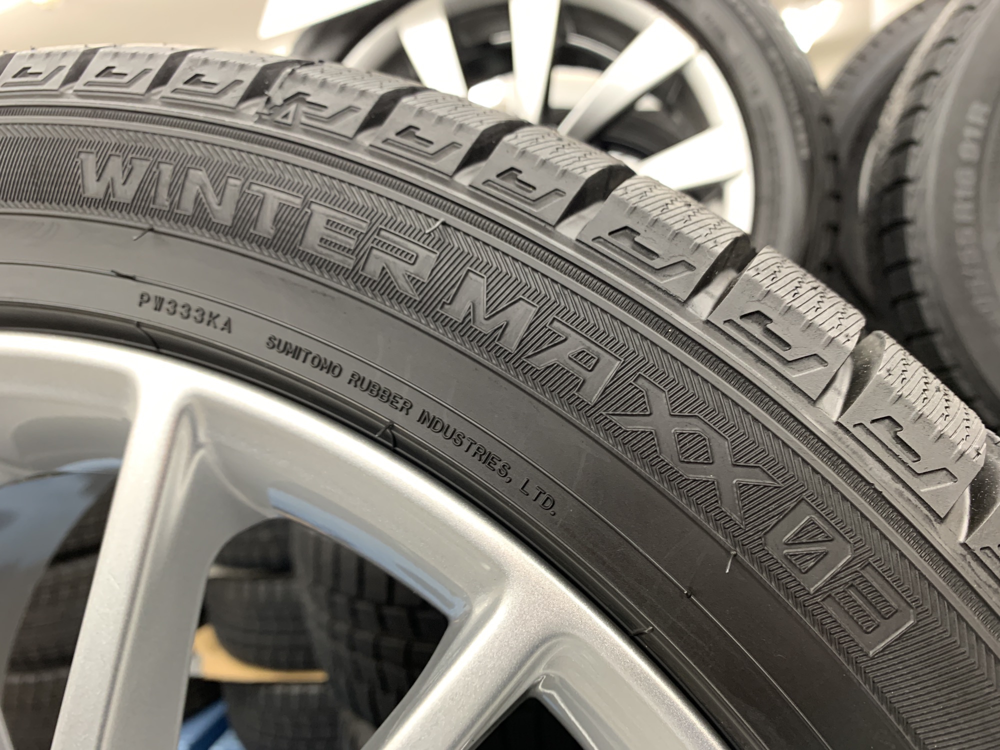 NEWモデル入荷してます！！ | HAPPY TiRE