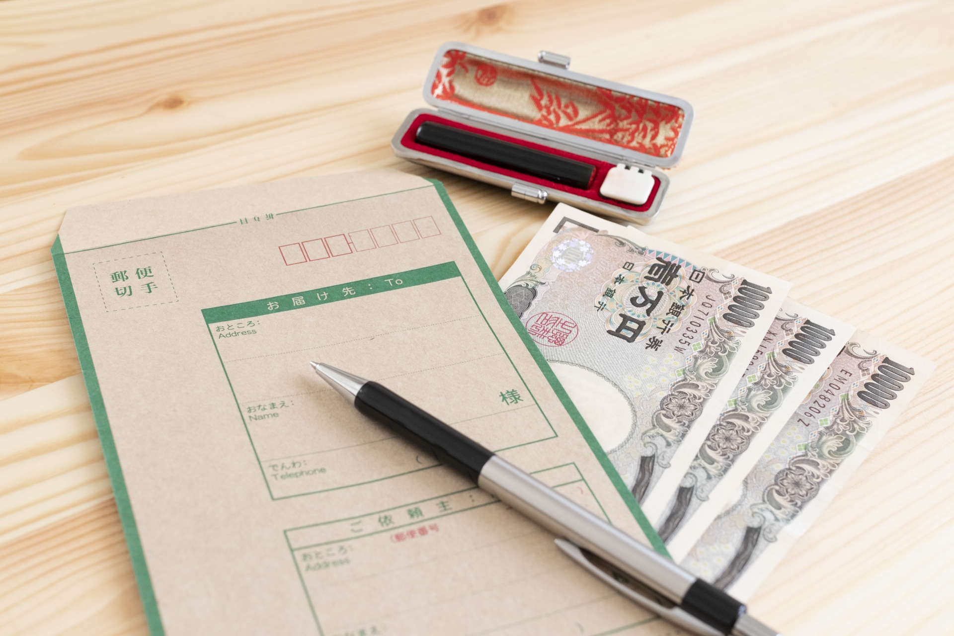 現金書留には手紙の同封が可能？郵便局から現金を送る方法を紹介 手紙代筆代行サービス・代筆屋手書き屋®