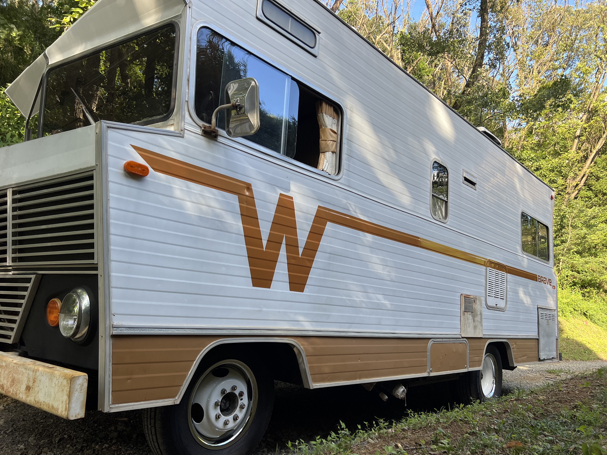 1972 WINNEBAGO D20 | Vehicle From Calif