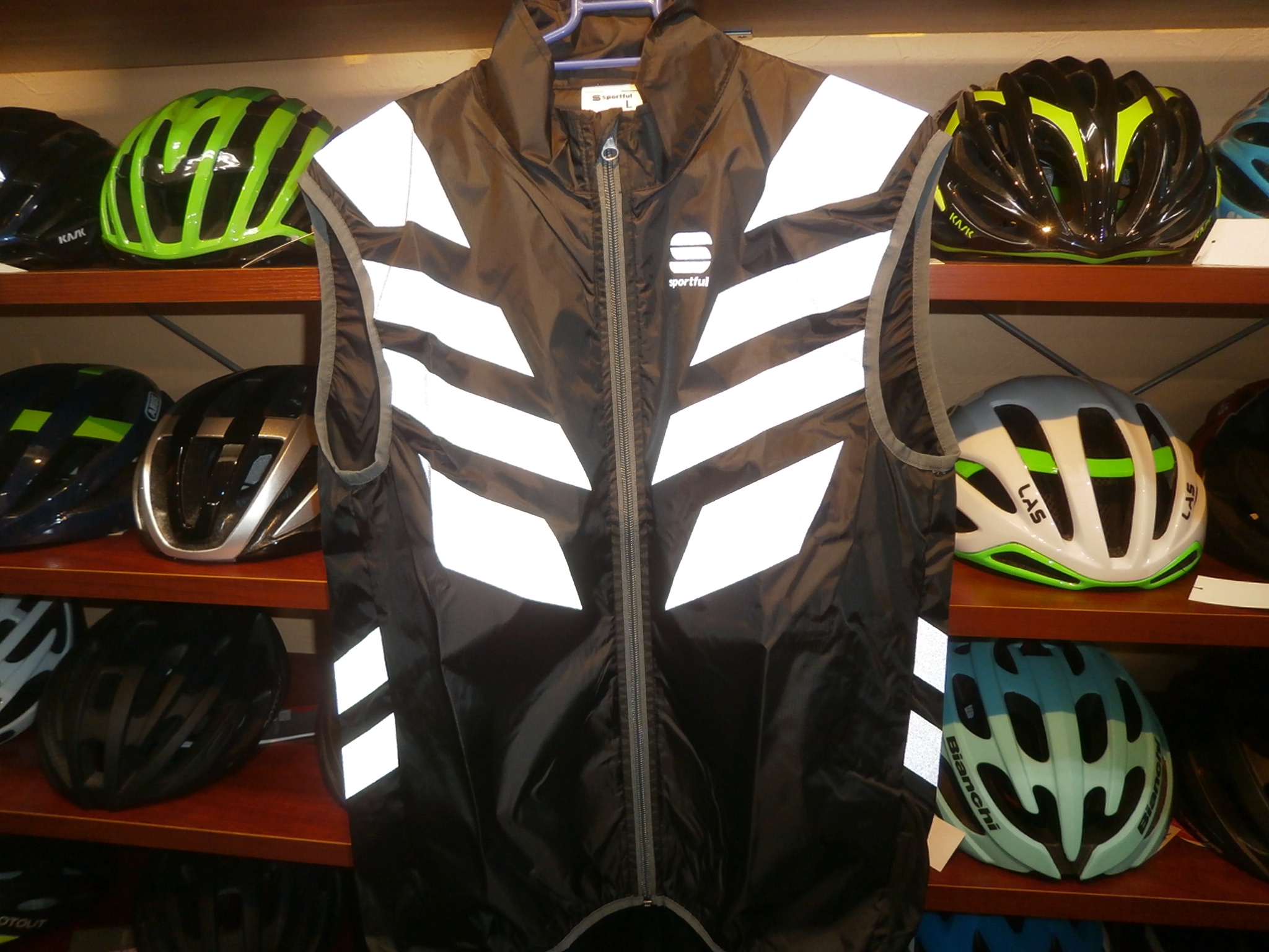 REFLEX VEST。 | スポーツサイクル イシノ