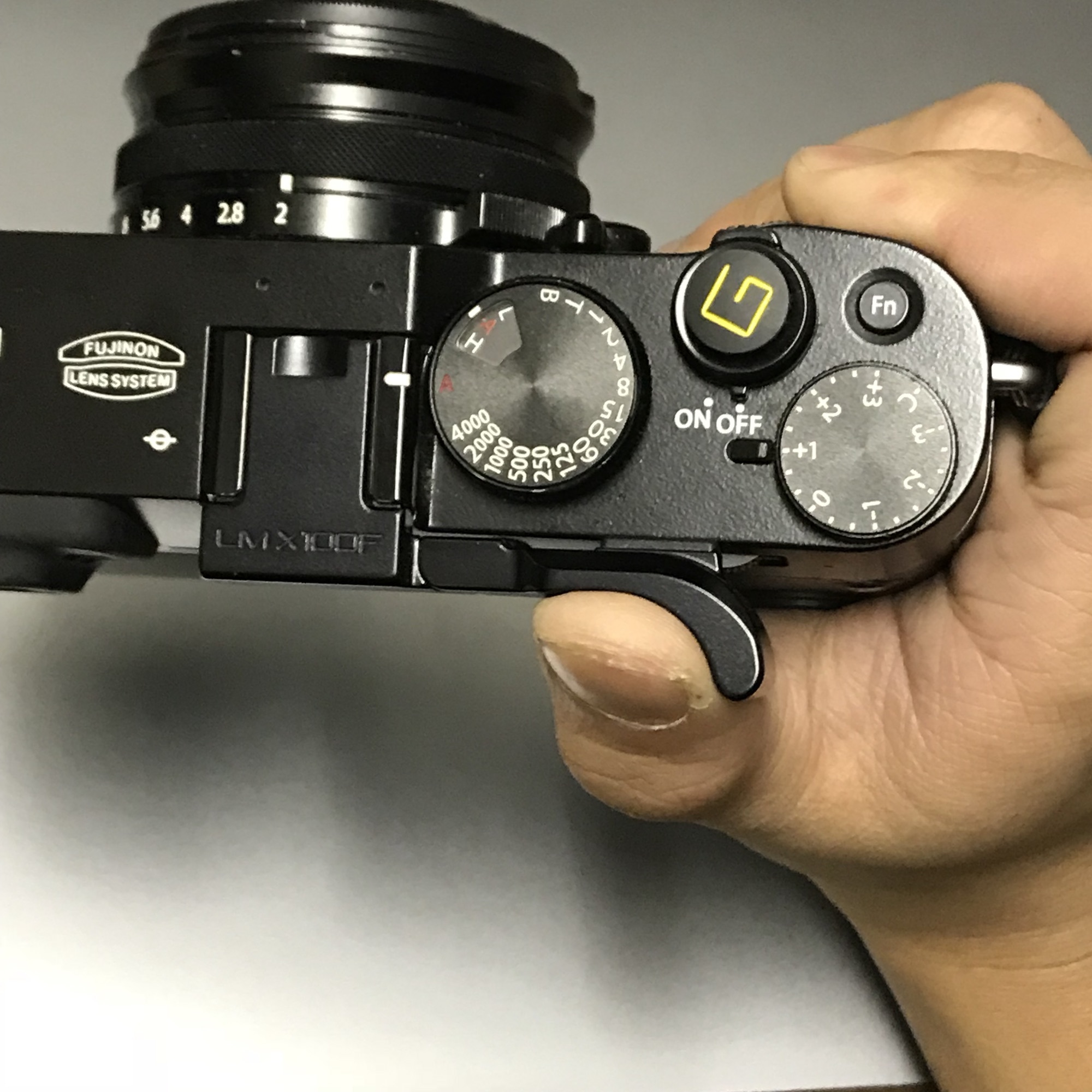 X100F ヒンジ付きサムレストを買った話 | Fuya Photo X100F ヒンジ付きサムレストを買った話 | Fuya Photo