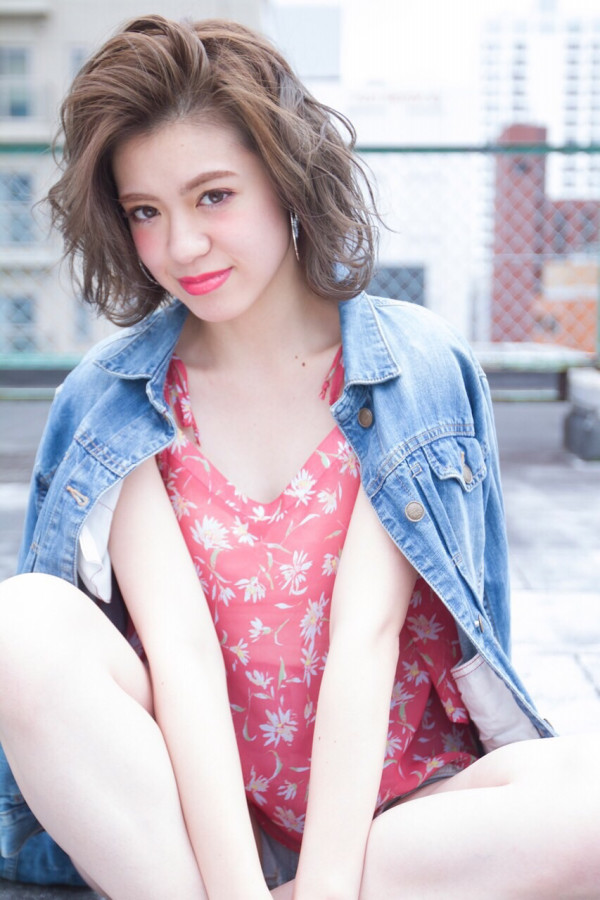 階段からの屋上ロケ撮影。 | VAMP DIVA HALのBlog