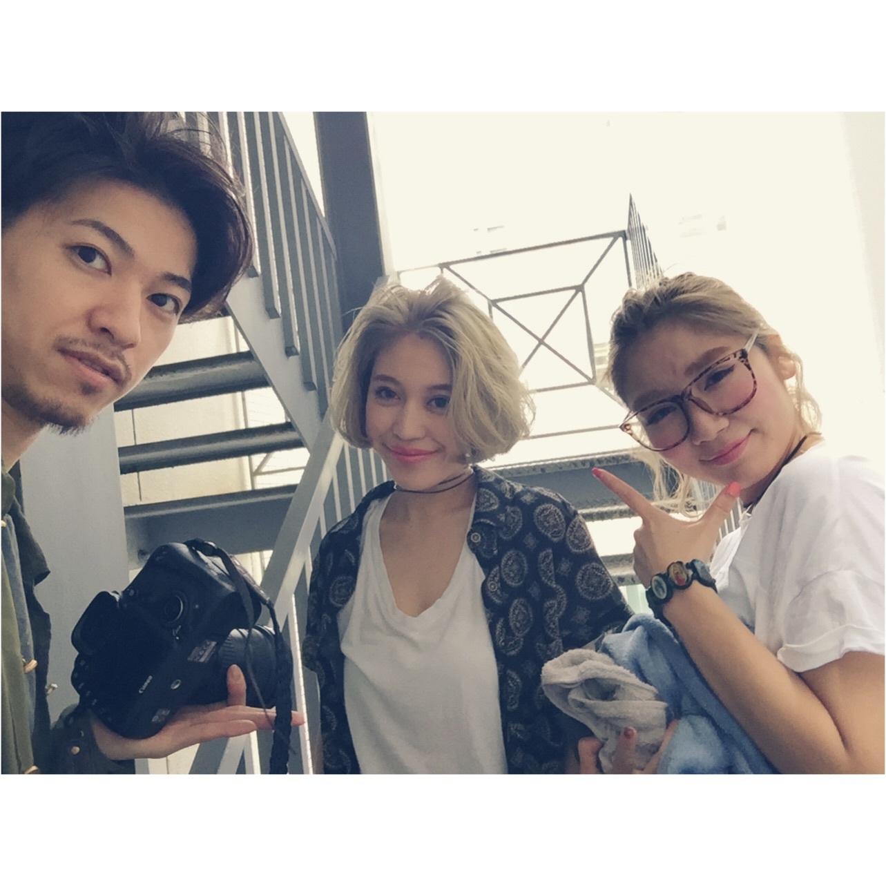 階段からの屋上ロケ撮影。 | VAMP DIVA HALのBlog