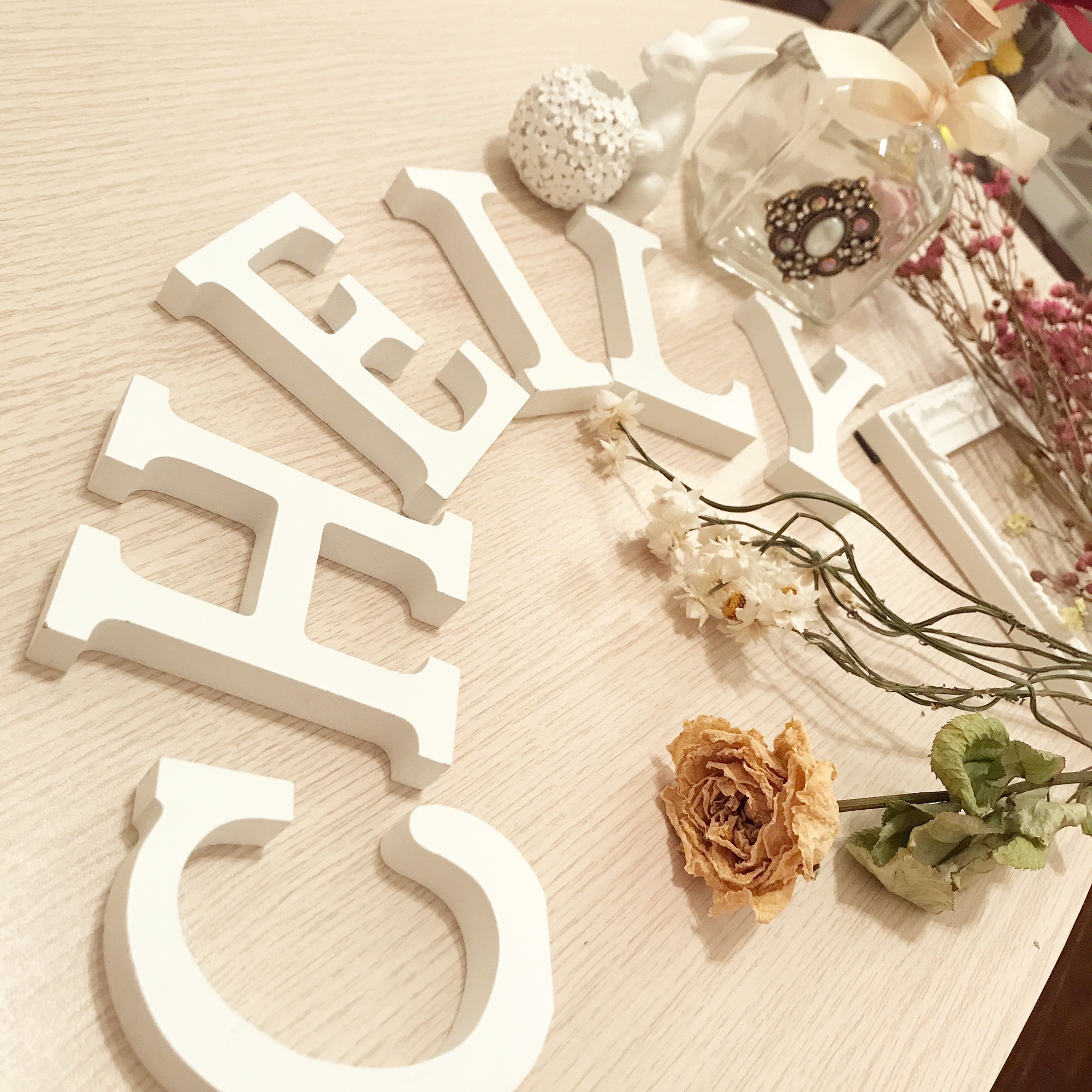 ABOUT | cheily シェイリー